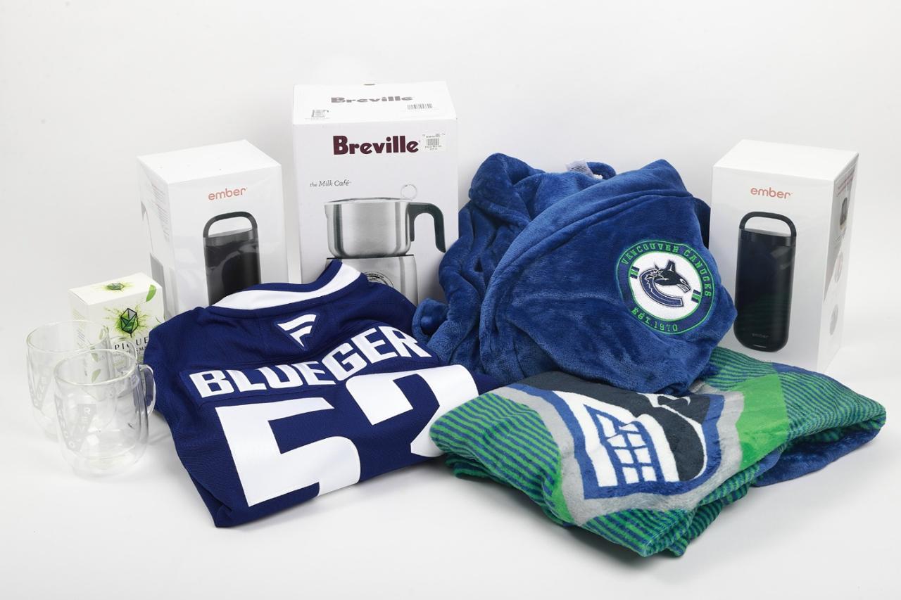 Blueger’s Cozy Canucks Collection | Powered by Givergy