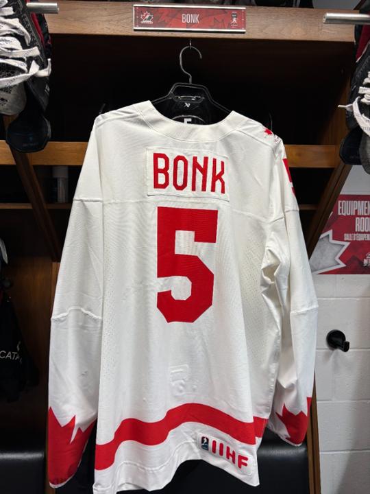 **OLIVER BONK** | Powered by Givergy